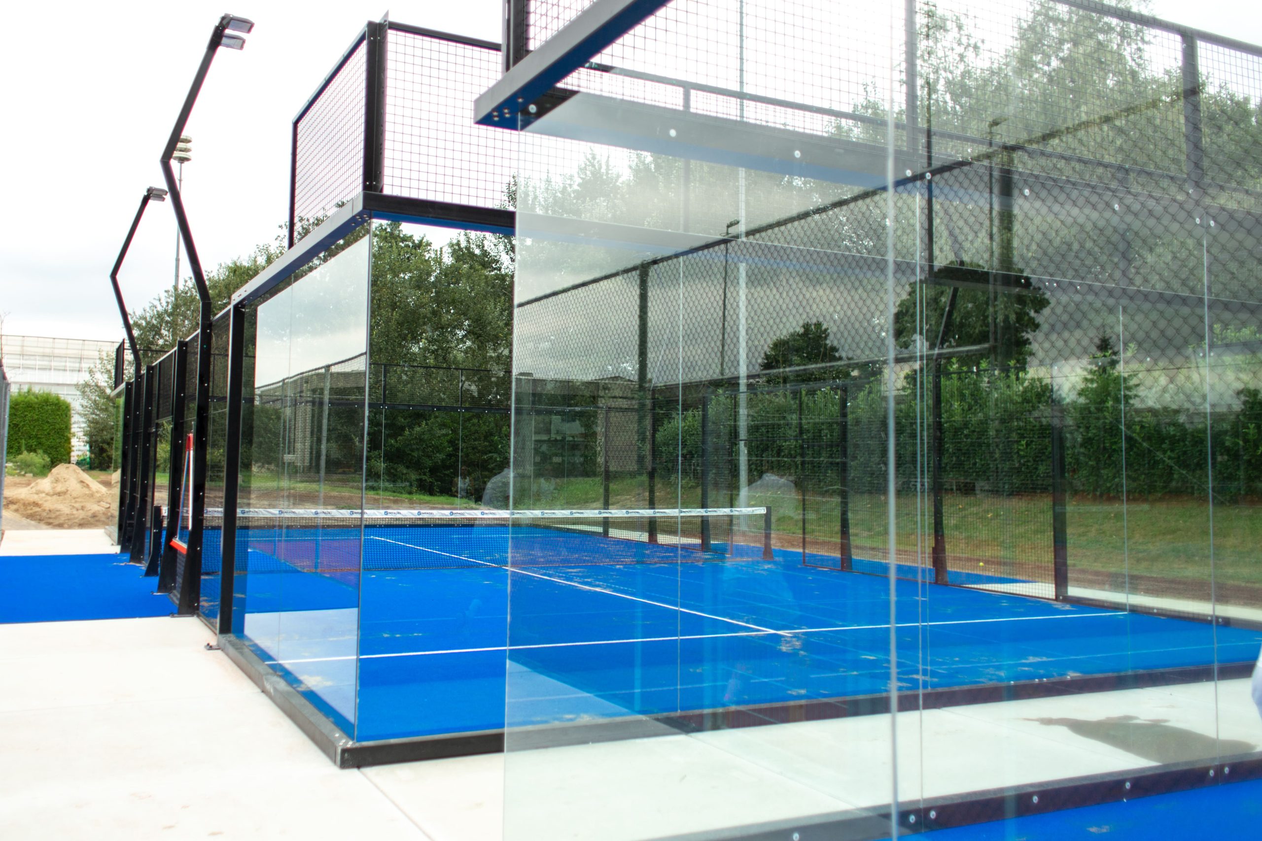 Padel Limburg is jouw partner voor het aanleggen van padelpleinen